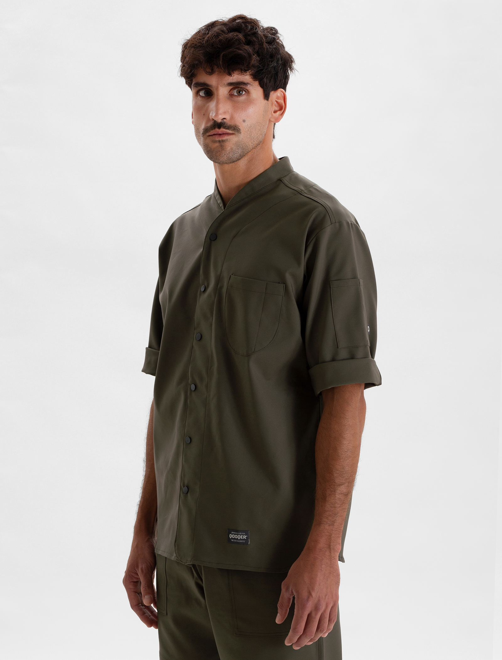 Stylish and functional military green kitchen jacket. - Qooqer